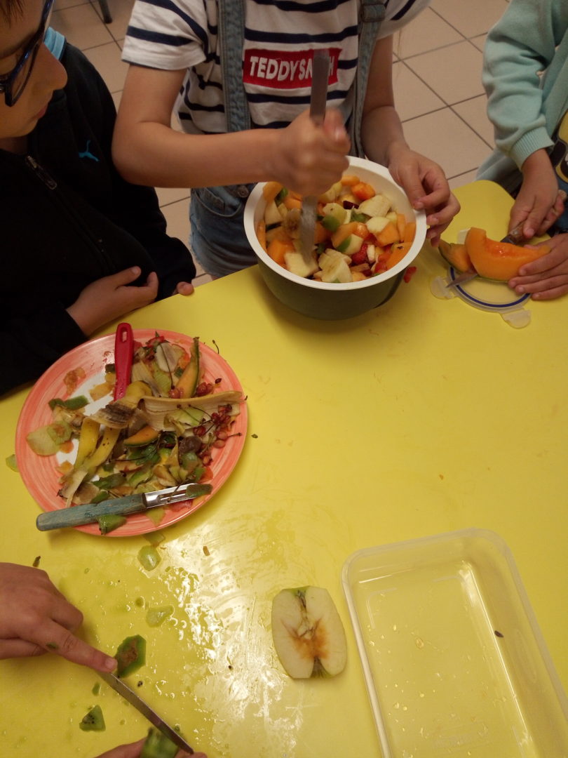 “Salade de fruits, jolie jolie jolie” | Ecole Sainte Elisabeth Paimpol